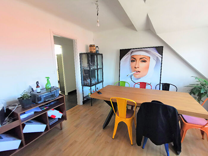 Appartement à louer - Calais, Calais-Nord - 4 pièces - 3 chambres