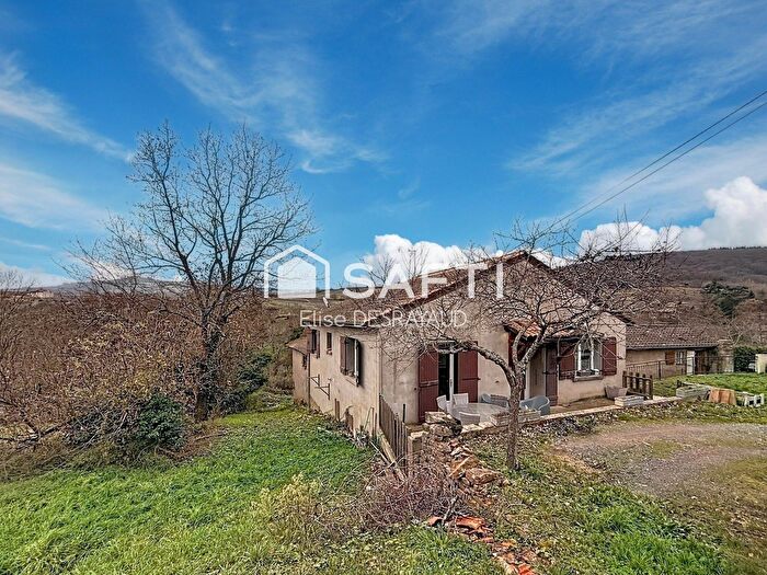 Maison 5 pièces à Leynes, à vendre