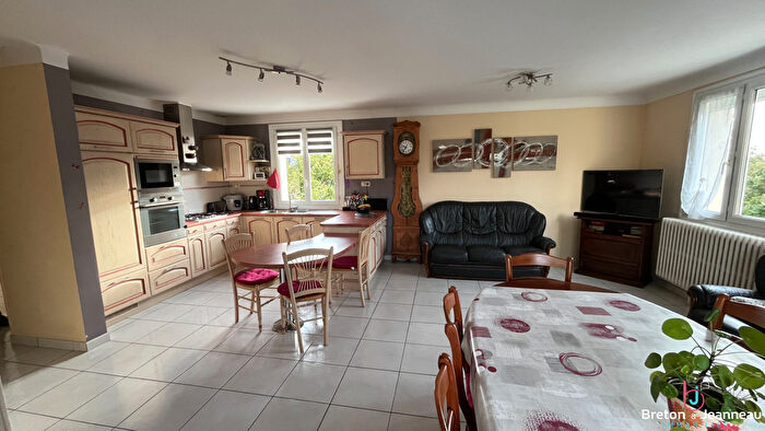 Saint-Berthevin : Maison 7 pièces à vendre