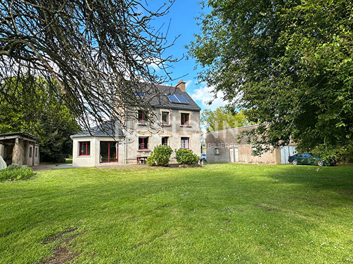 Maison à vendre - Limerzel - 8 pièces - 6 chambres