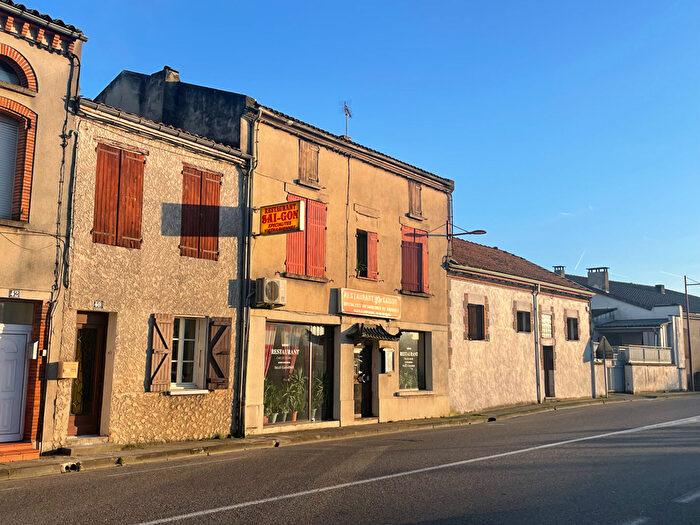 Maison à vendre - Castelsarrasin, Centre-ville - 4 pièces - 3 chambres