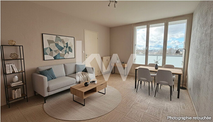 Appartement à vendre - Fleury-les-Aubrais, Centre-ville, Lamballe - 3 pièces - 2 chambres