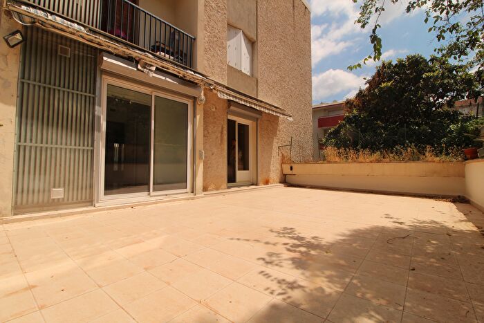 Maisons à vendre et appartements à louer - 1
