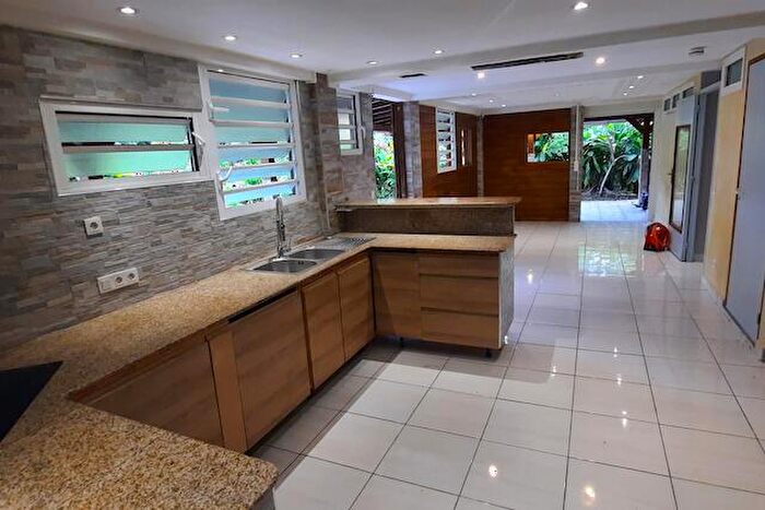Appartement 3 pièces à louer à Baie-Mahault