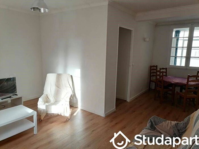 Super-Toulon : Appartement 1 pièce à louer