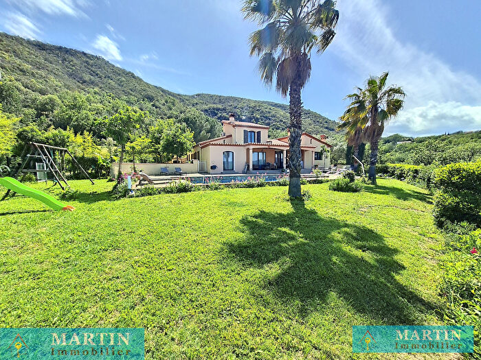 Maison à vendre - Céret - 9 pièces - 4 chambres