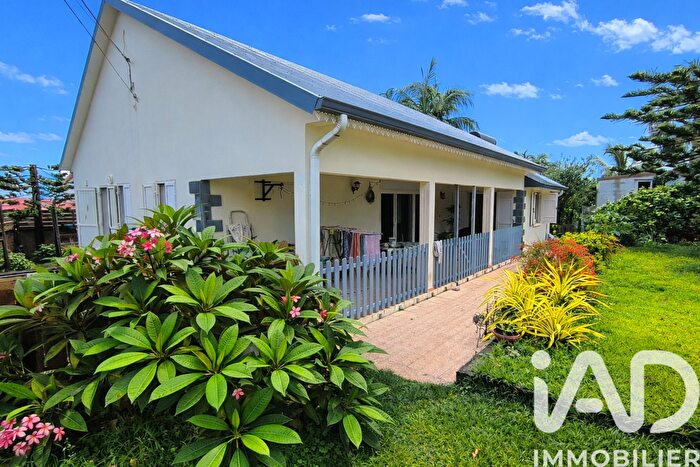 Maison à vendre - Saint-Joseph, Centre-ville, Jean Petit les Bas - 5 pièces - 4 chambres