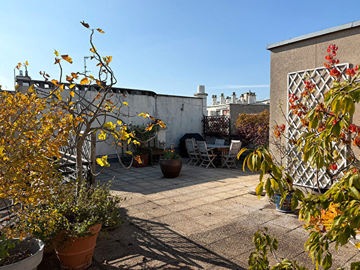 Appartement à vendre - Vanves, Centre Saint-Rémy - 5 pièces - 4 chambres