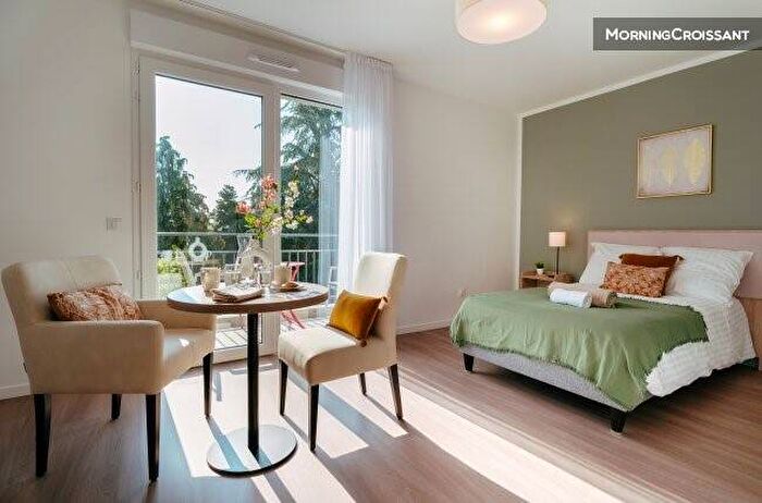 Appartement à louer - Urbain Sud, Ploërmel - 1 pièce