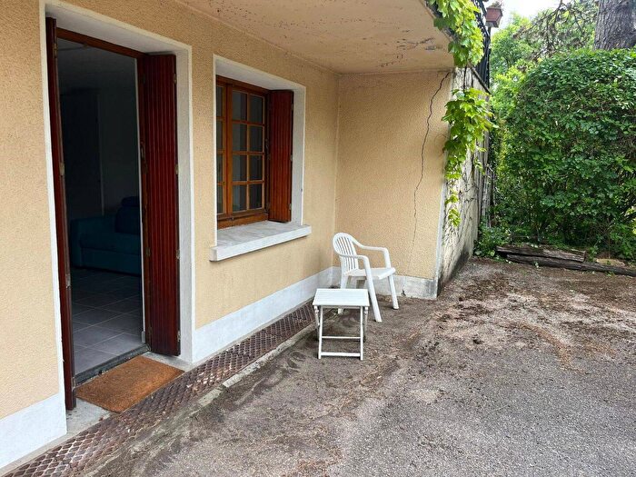 Appartement 1 pièce à Charbonnières-les-Bains, à louer