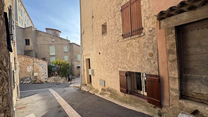 Appartement 2 pièces à louer à Cipières