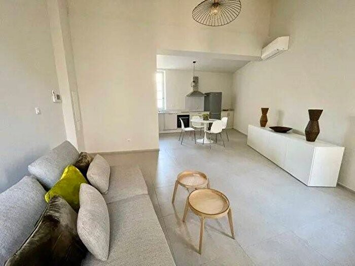 Maison à louer - Trinquenaille, Arles - 4 pièces