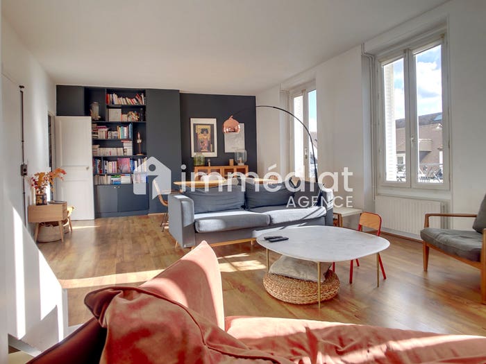 Rueil-Malmaison, Coeur de Ville - Appartement 3 pièces à vendre