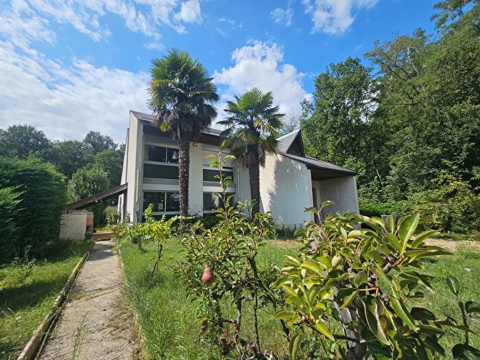 Maison à vendre - Villemandeur - 8 pièces - 5 chambres