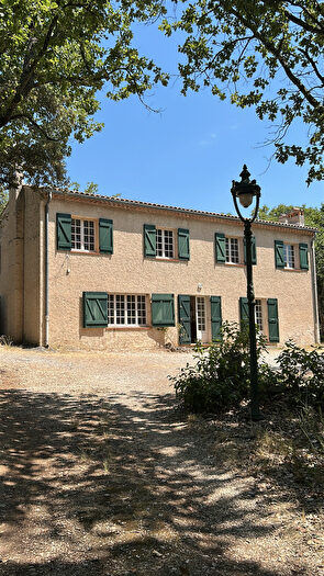 Maison 8 pièces à Le Val, à vendre