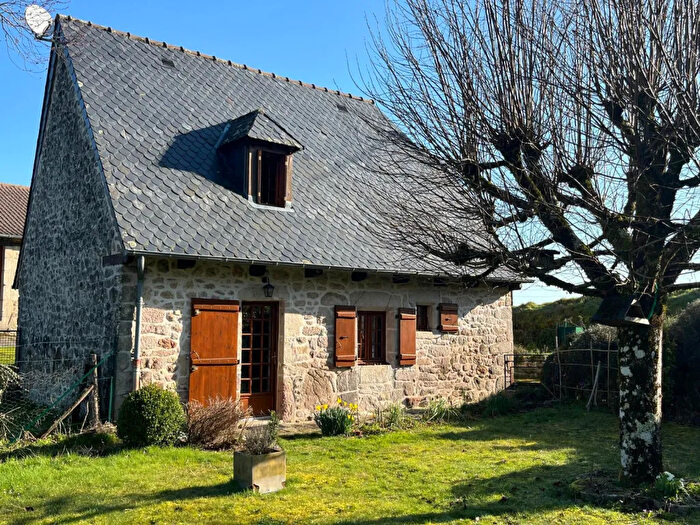 Maison à vendre - Saint-Bonnet-les-Tours-de-Merle - 3 pièces - 2 chambres