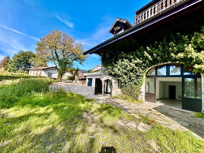 Maison à vendre - Villy-le-Pelloux - 5 pièces