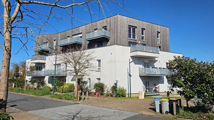 Appartement à vendre - La Chapelle-sur-Erdre, Perrières, Coutancière - 2 pièces - 1 chambre