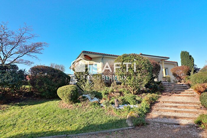 Maison à vendre - Gerzat - 9 pièces - 5 chambres