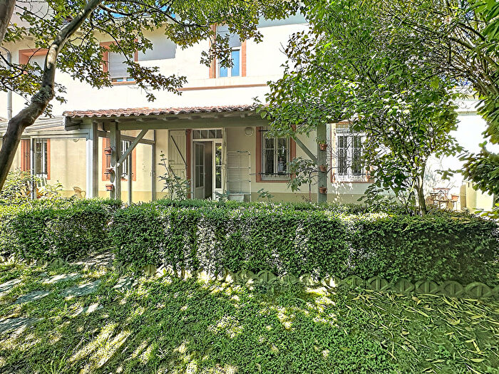 Montauban, Centre-ville : Maison 9 pièces à vendre