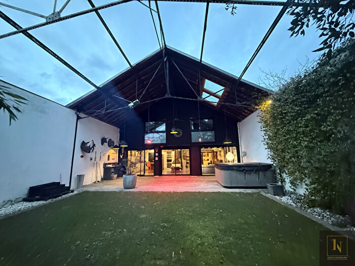 Maison à vendre - Cholet, Gambetta - 7 pièces - 4 chambres