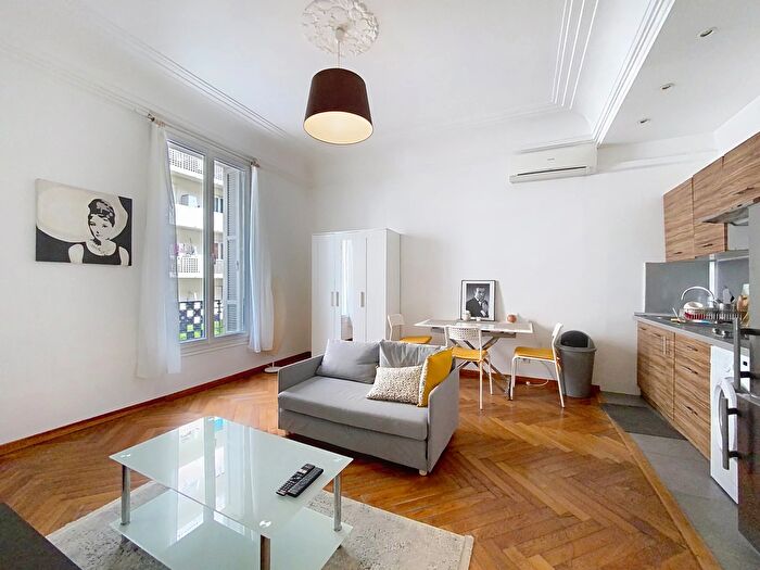 Nice, Thiers, Musicien - Appartement 2 pièces à louer