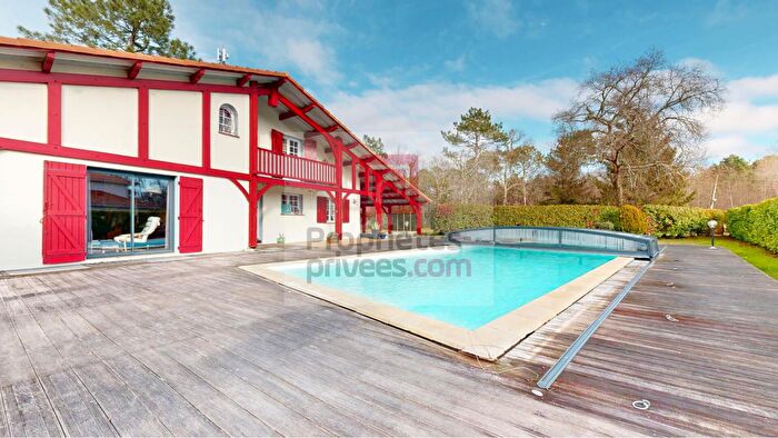 Maison à vendre - Biscarrosse, Navarrosse, Ipse, Mayotte, Millas, Bosque, En Belliard - 6 pièces - 4 chambres