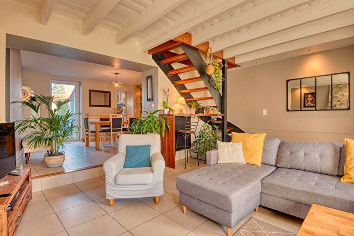 Maison à vendre - La Chevrolière - 5 pièces - 3 chambres