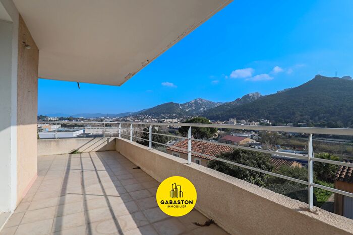 Appartement à vendre - Marseille e , La Valentine - 4 pièces - 3 chambres