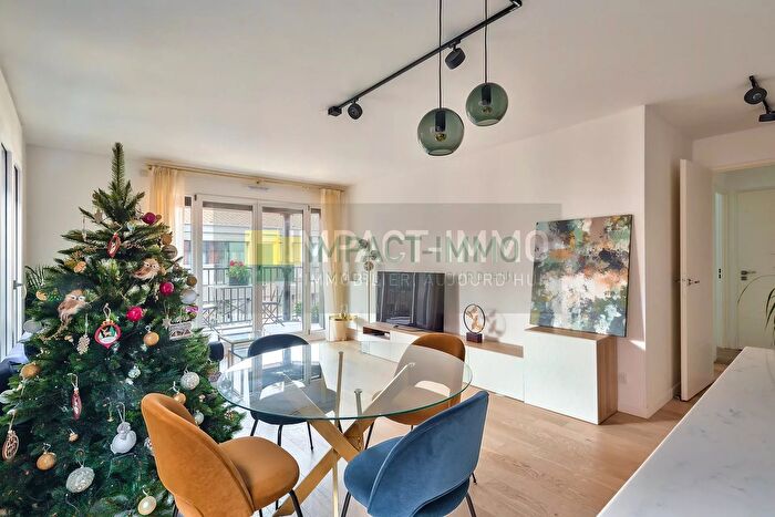 Appartement 4 pièces à louer à Puteaux, Pressensé, Rives de Seine