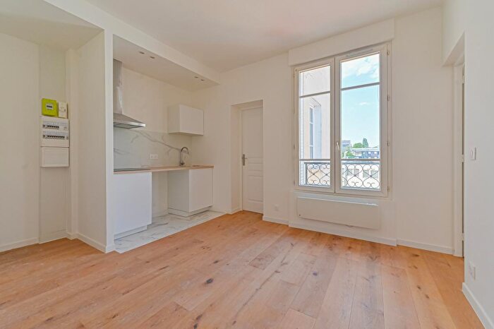 Les Lilas, Charles de Gaulle, Avenir : Appartement 2 pièces à vendre