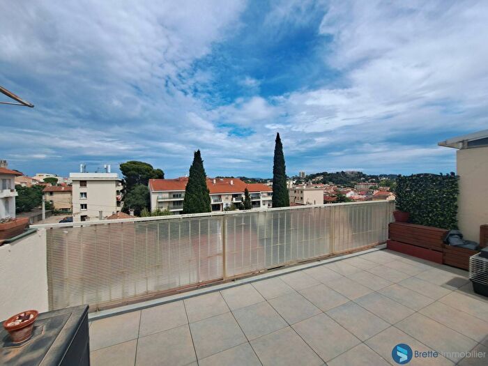 Toulon : Appartement 2 pièces à louer