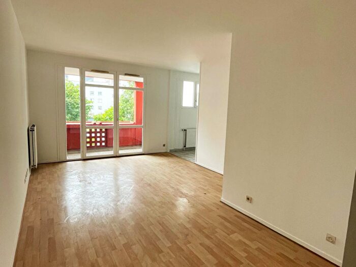 Appartement à vendre - Saint-Denis, République, Gare - 3 pièces - 2 chambres