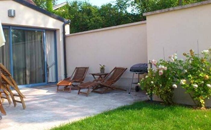 Appartement à louer - Neauphle le Vieux - 2 pièces - 1 chambre