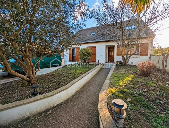 Maison à vendre - Pontault-Combault, Centre commercial - 8 pièces - 7 chambres