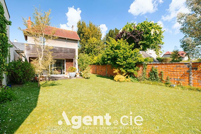 Maison 4 pièces à Bayeux, à vendre