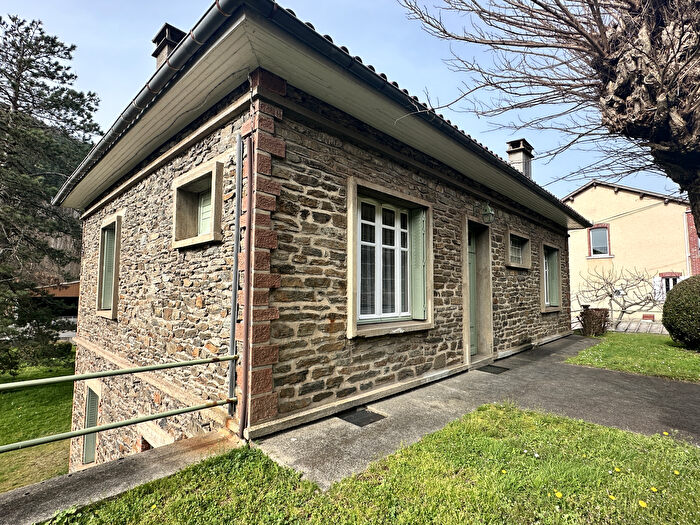 Maison à vendre - Viviez - 4 pièces - 3 chambres