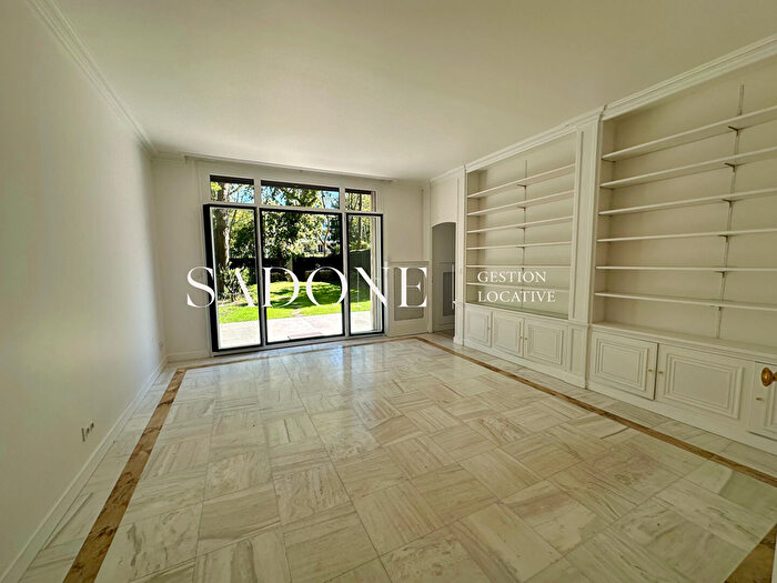 Appartement 2 pièces à louer à Neuilly-sur-Seine, Parc de Neuilly