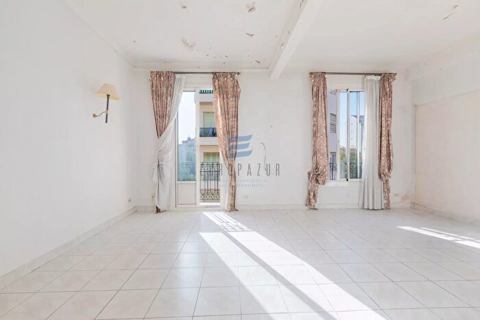 Appartement 3 pièces à vendre à Nice, Saint-Sylvestre
