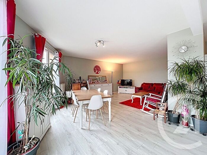 Appartement à vendre - Corbeil-Essonnes, Centre-ville - 4 pièces - 3 chambres