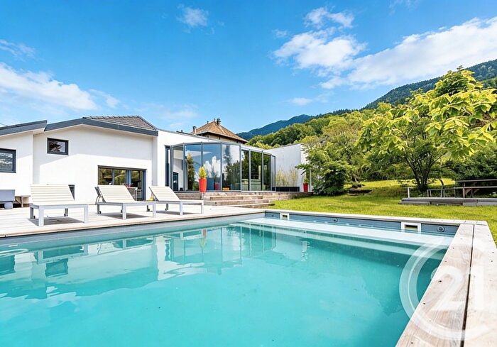 Maison à vendre - Vaulnaveys-le-Haut - 8 pièces - 5 chambres