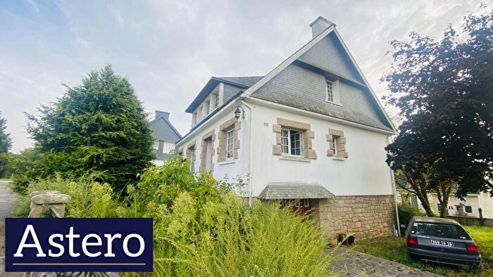 Maison à vendre - Pontivy, Kéropert - 7 pièces - 5 chambres