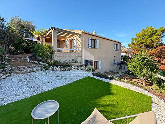 Maison à vendre - Marseille e , LEstaque - 5 pièces - 4 chambres