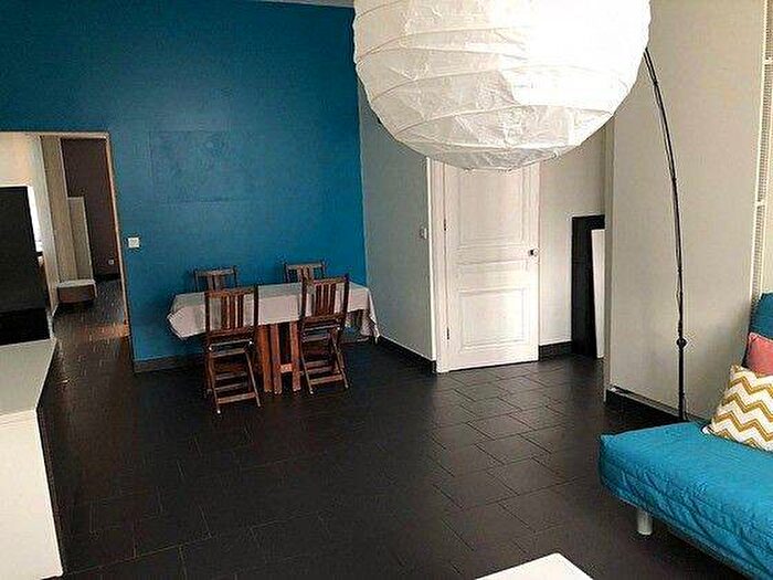 Appartement 2 pièces à louer à Saint Louis, Lyon 7ème arrondissement
