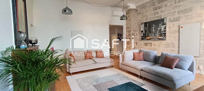 Appartement à vendre - Avignon, Palais des Papes, Zone Piétonne - 4 pièces - 3 chambres