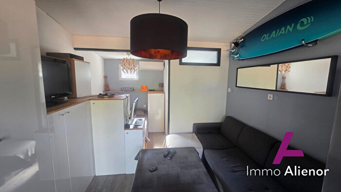 Appartement 1 pièce à Aureilhan, à vendre