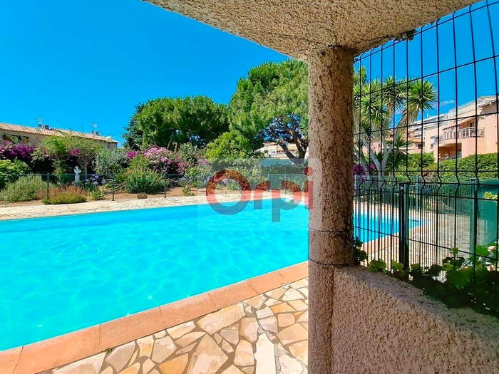 Appartement 3 pièces à Les Jaquons, Saint-Laurent-du-Var, à louer