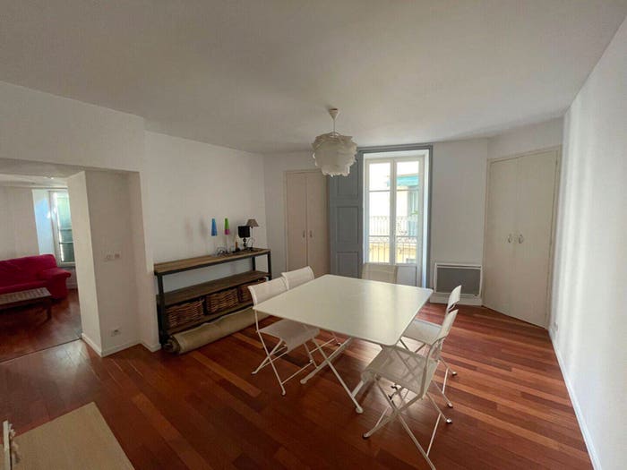 Arènes, Nîmes - Appartement 2 pièces à louer