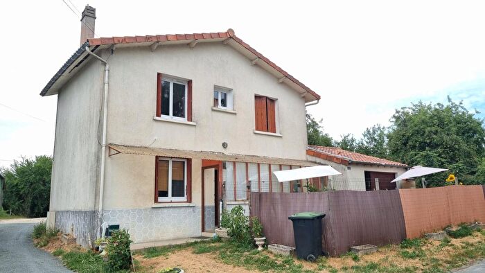 Saint-Saud-Lacoussière : Maison 3 pièces à vendre