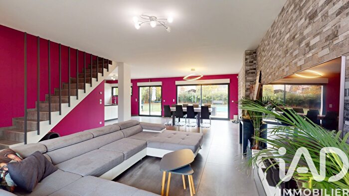 Maison 6 pièces à vendre - Brie-Comte-Robert, Centre-ville
